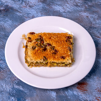 Gaziantep Baklavaları Metin Usta, Tuzla (Postane Mah.) - Online Sipariş ...